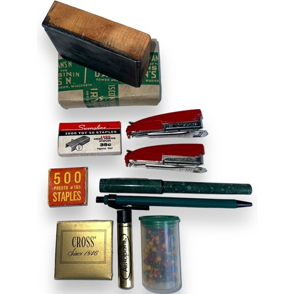 Office | Vintage Desk Office Supplies Movie Prop Office Display Retro ...